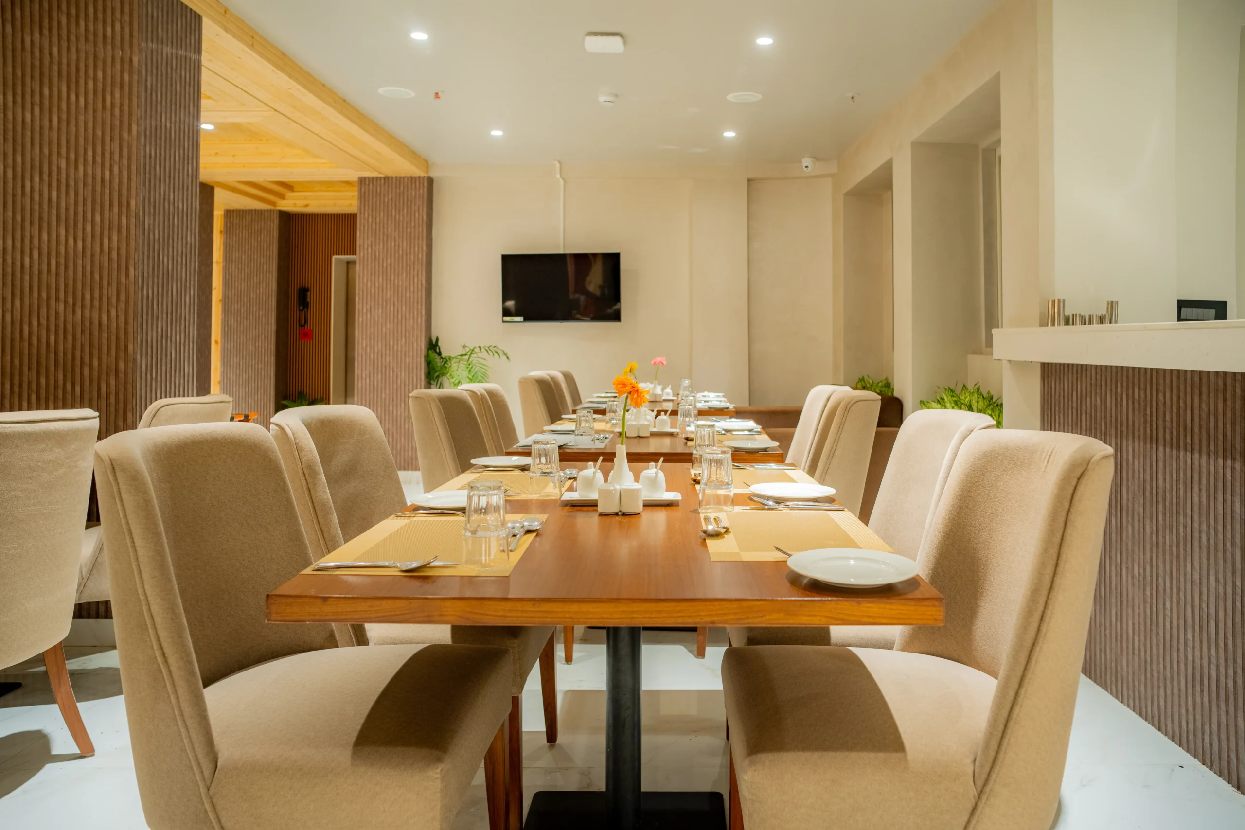 Best Hotels in Gangtok near MG Marg | Evara Hotels